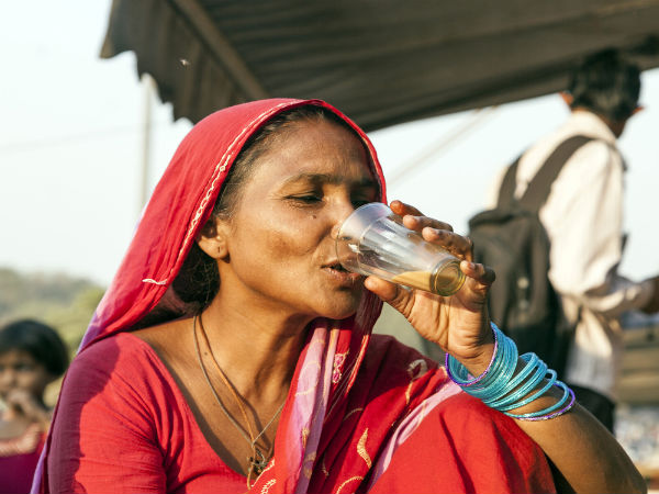 Reasons Why Indians Are In Love With Tea - Boldsky.com