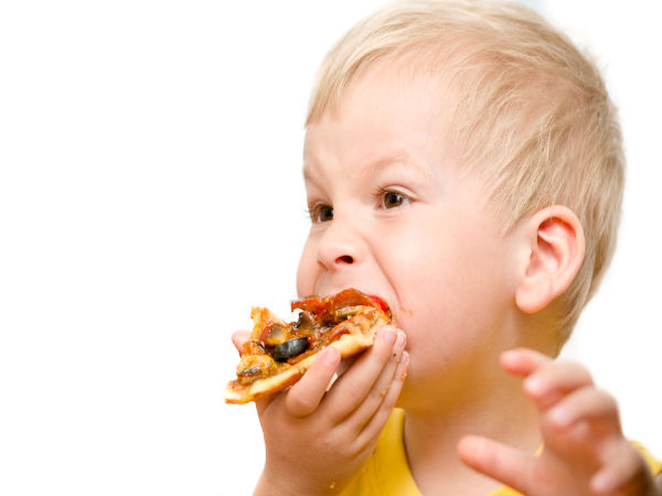 Signs Of Binge Eating In Children - Boldsky.com