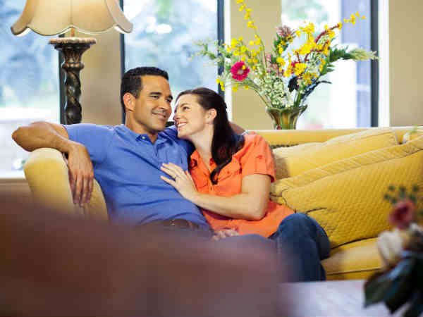 10 Date Night Tips For Married Couples - Boldsky.com