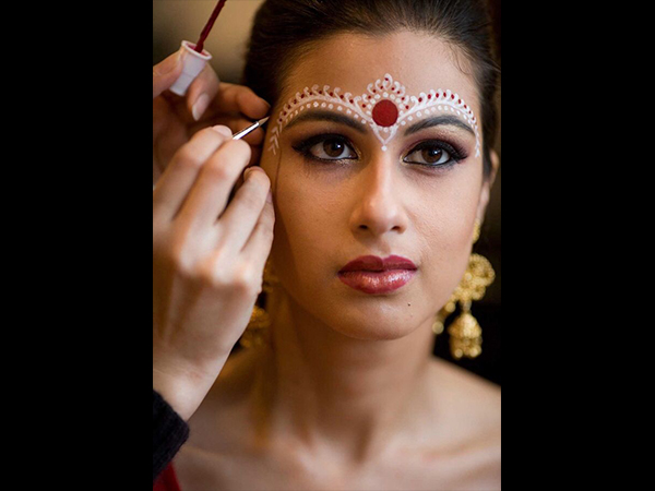 West Bengal: The Land Of Alta And Red Bindis - Boldsky.com