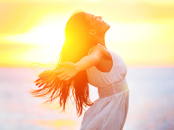 Strange Ways Sun Affects Your Body - Boldsky.com