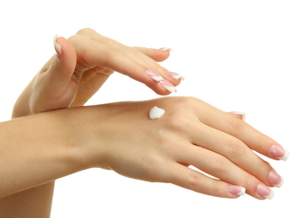 Tips To Get Rid Of Ring Mark On Finger - Boldsky.com