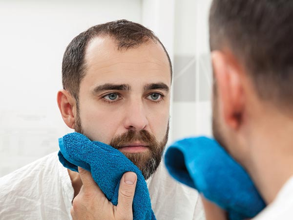 Wet Shaving VS Dry Shaving: Pros & Cons - Boldsky.com