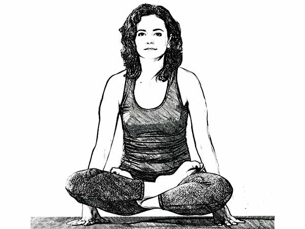Tolasana Or Scale Pose To Treat Knee Pain Completely - Boldsky.com