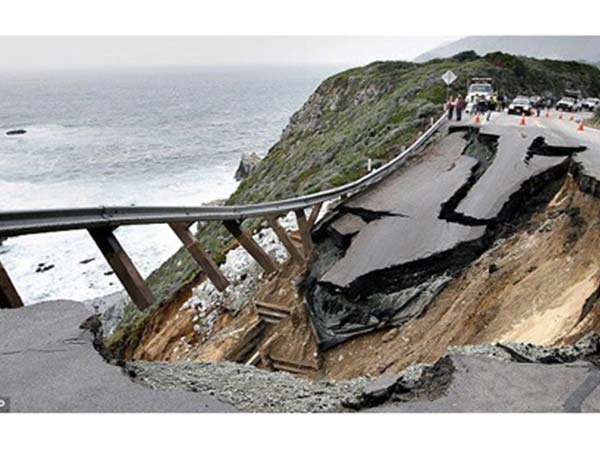Amazing Photos Of Natural Disasters - Boldsky.com