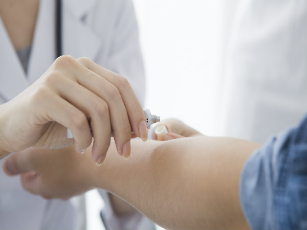 Boils: Causes, Symptoms And Treatment - Boldsky.com