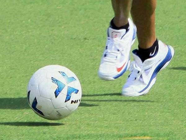 The Story Of A Legless Footballer - Boldsky.com
