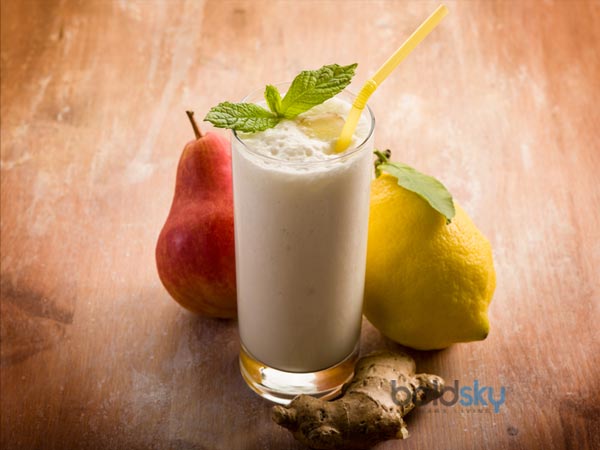 Smoothie Add-ins That Boost Metabolism - Boldsky.com