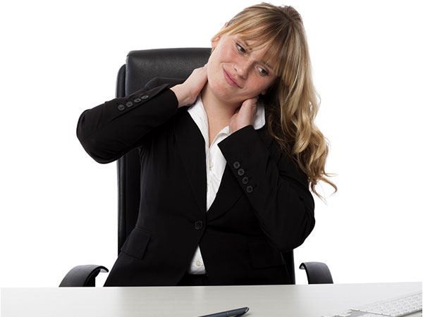 What Causes Knots In The Neck? - Boldsky.com