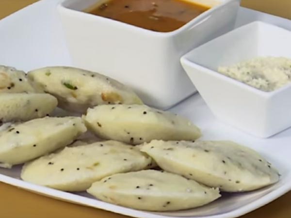 How To Make Quick Rava Idli At Home - Boldsky.com
