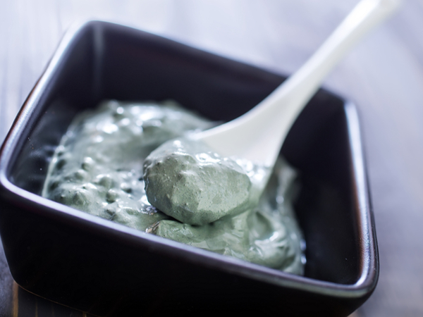 Benefits of Volcanic Ash Clay For The Skin - Boldsky.com