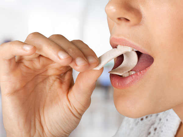 Be Careful When You Have Chewing Gum; It Affect This Organ - Boldsky.com