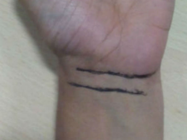 Your Wrist Lines Reveal This! - Boldsky.com