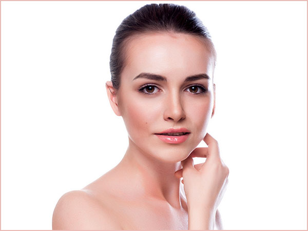 Beauty Benefits Of Using Pearl On The Skin - Boldsky.com