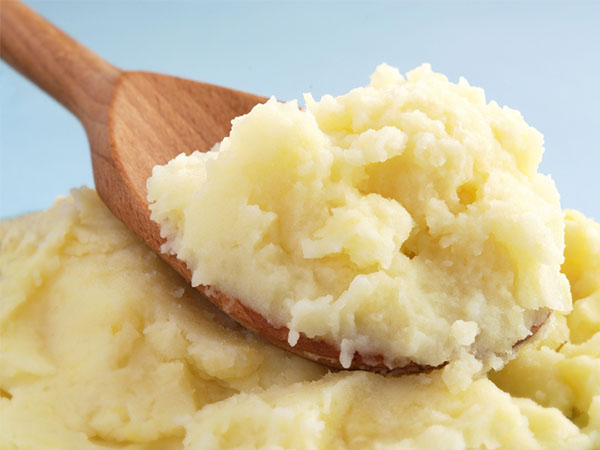 Benefits Of Cocoa Butter In Skin Care - Boldsky.com