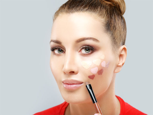 All You Need To Know About Bronzer And Its Uses - Boldsky.com