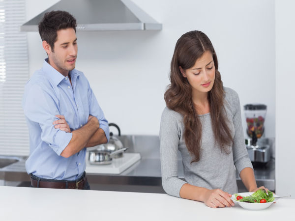 What Makes Your Husband Unhappy? - Boldsky.com