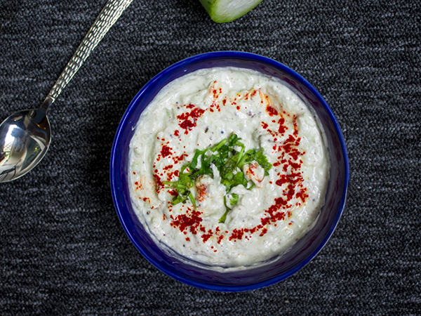 Lauki Raita Recipe: How To Make Doodhi Raita Recipe - Boldsky.com
