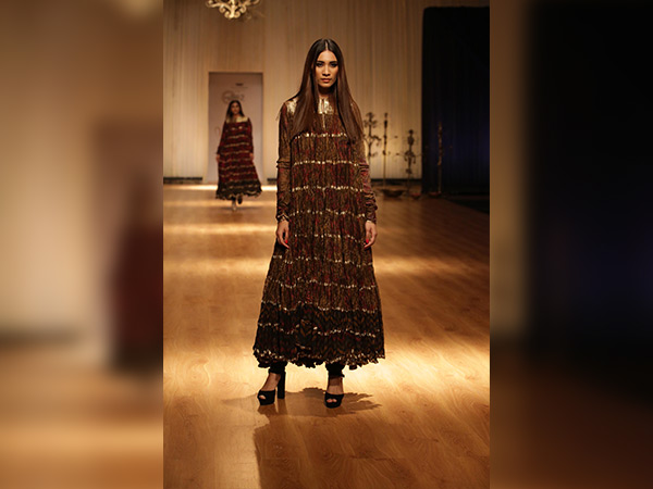 Rohit Bal's Latest Wedding Collection Is A Series Of Glamour And ...