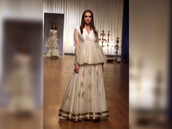 Rohit Bal's Latest Wedding Collection Is A Series Of Glamour And ...