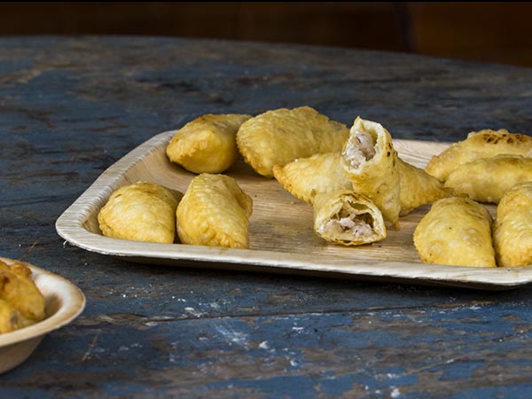 Kadubu Recipe | Fried Kadubu Recipe | Kayi Kadubu Recipe - Boldsky.com