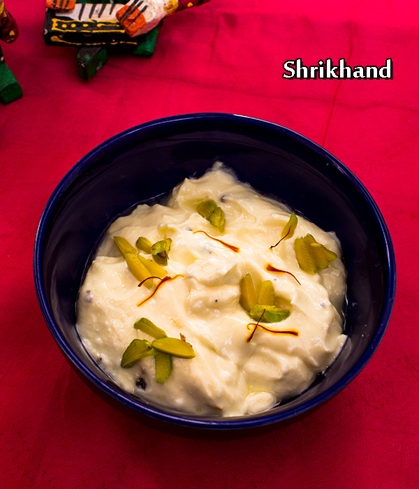 Shrikhand Recipe: How To Make Kesar Elaichi Shrikhand At Home - Boldsky.com