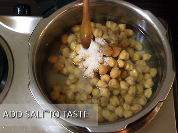 Sundal Recipe | White Chana Sundal Recipe | Kondakadalai Sundal Recipe ...