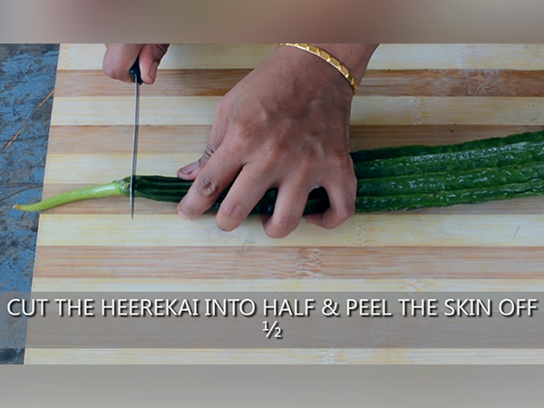 Heerekai Bajji Recipe: How To Make Ridge Gourd Bajji - Boldsky.com
