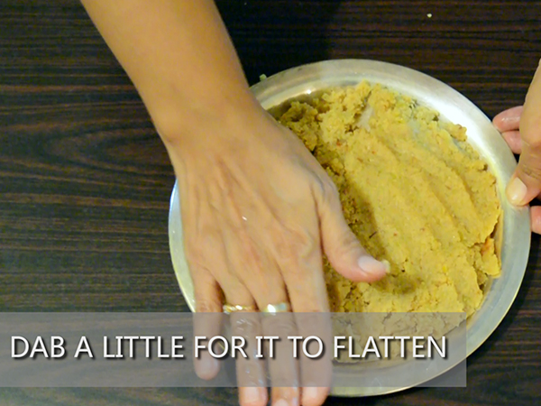 Lauki Burfi Recipe | Ghiya Barfi Recipe | Bottle Gourd Burfi Recipe ...