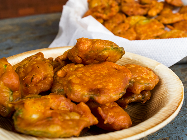 Heerekai Bajji Recipe: How To Make Ridge Gourd Bajji - Boldsky.com