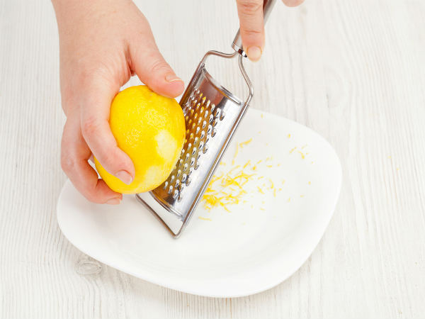 How To Use Lemon Peels For Skincare - Boldsky.com