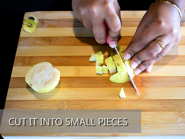 Fruit Chaat Recipe | Indian Fruit Salad | Mixed Fruit Chaat - Boldsky.com