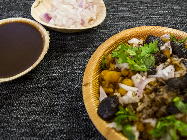 Ghugni Recipe: How To Make Bengali Dry Matar Ghugni - Boldsky.com