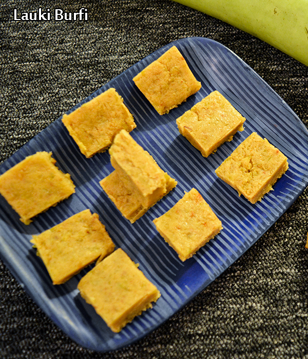 Lauki Burfi Recipe | Ghiya Barfi Recipe | Bottle Gourd Burfi Recipe ...