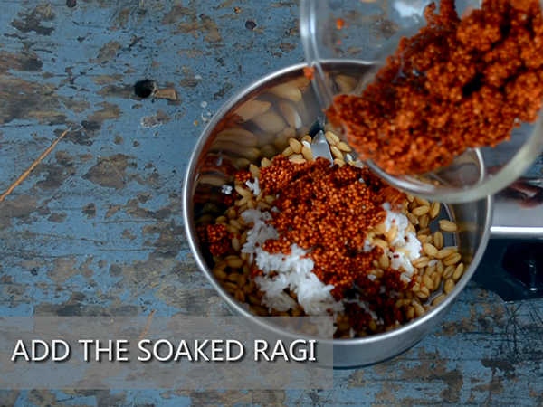 Halbai Recipe: How To Make Karnataka-style Halwa - Boldsky.com