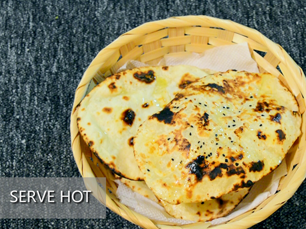 Tawa Naan Recipe: How To Make Naan On A Tawa At Home - Boldsky.com