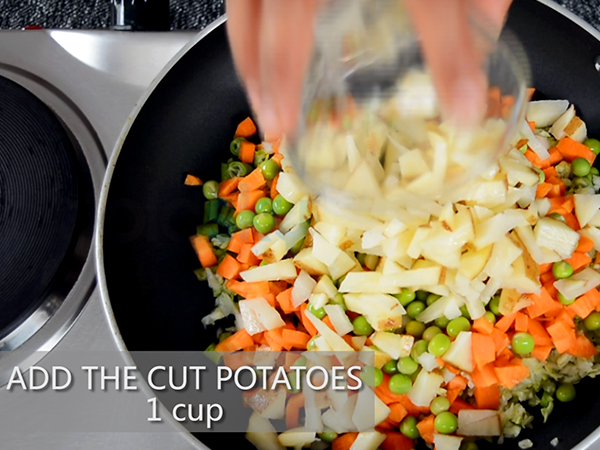 Vegetable Sagu Recipe: How To Prepare Mix Veg Sagu - Boldsky.com