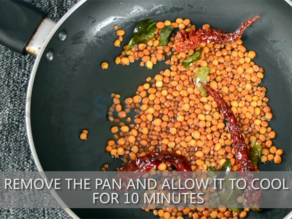 How To Make Kadalebele (Chana Dal) Chutney - Boldsky.com