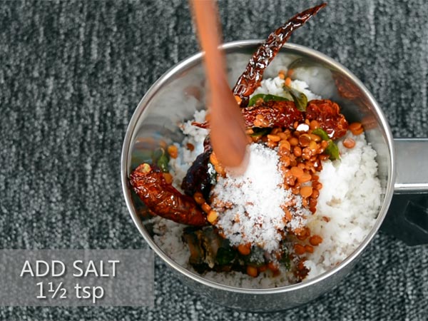 How To Make Kadalebele (Chana Dal) Chutney - Boldsky.com