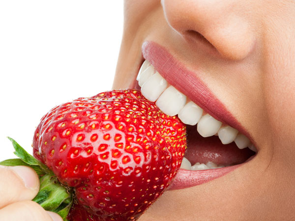 10 Foods That Are Extremely Good For Your Teeth - Boldsky.com