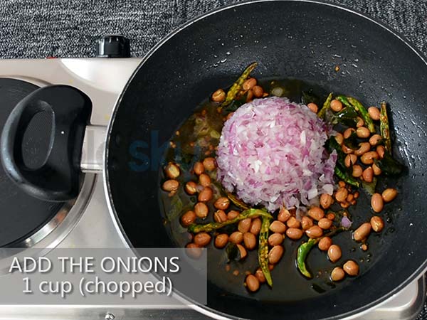 Poha Recipe: How To Prepare Avalakki At Home - Boldsky.com