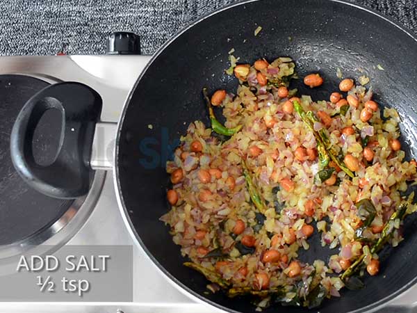 Poha Recipe: How To Prepare Avalakki At Home - Boldsky.com