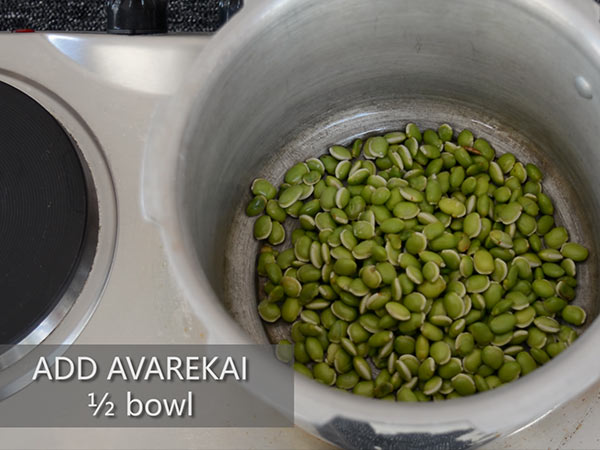How To Make Avarekai Palya At Home - Boldsky.com