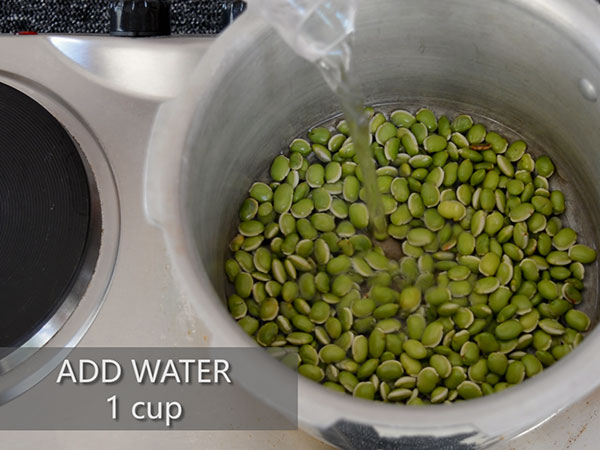 How To Make Avarekai Palya At Home - Boldsky.com