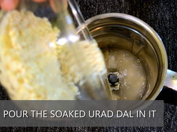 Bedmi Puri Recipe: How To Make Urad dal Ki Puri - Boldsky.com