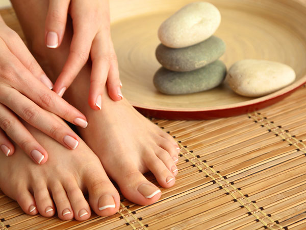 These Ingredients Will Brighten Your Hands And Legs In 7 Days ...