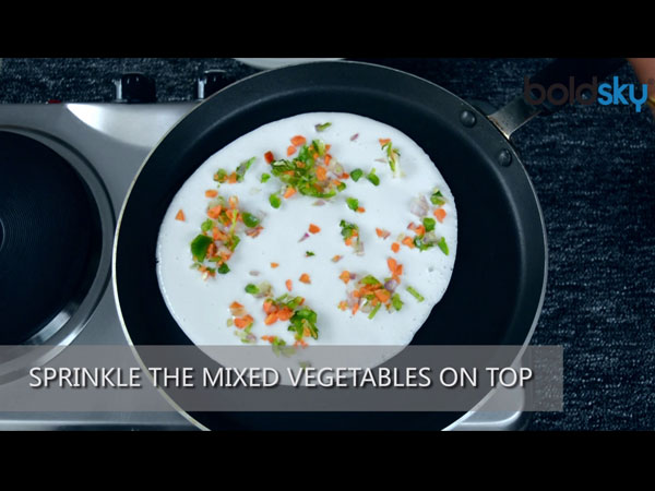 Vegetable Dosa Recipe | Vegetable Uthappam Recipe - Boldsky.com