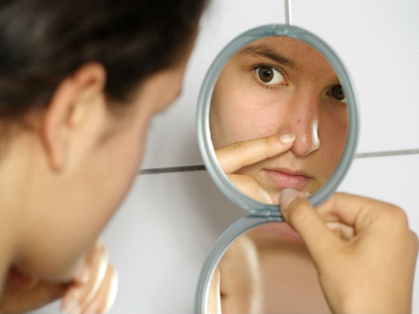 Why Do You Have Dry Nose? Some Tips To Follow - Boldsky.com