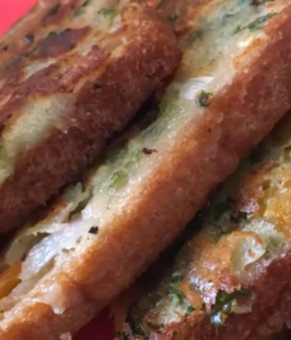 Rava Toast Recipe - Boldsky.com