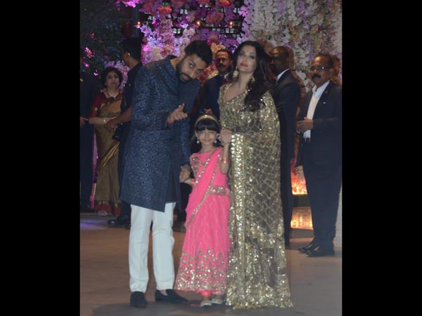 Aishwarya, Abhishek, And Aaradhya Up The Stylish Factor At Akash Ambani ...